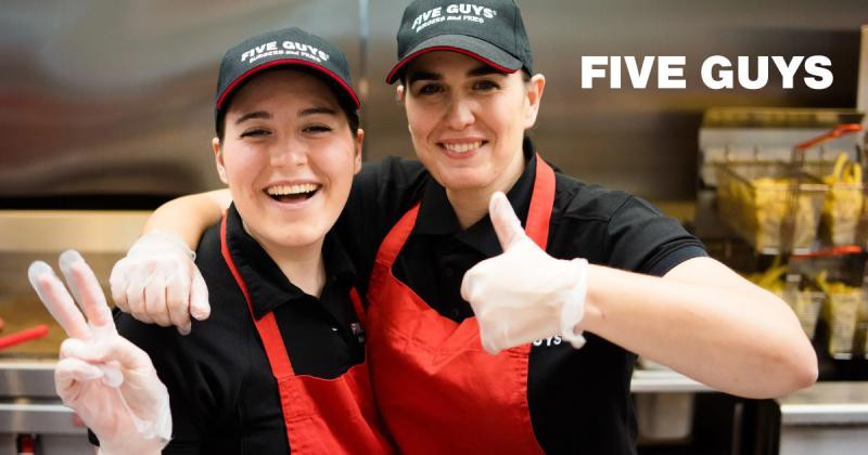 Five Guys v Praze: Víme, co bude v menu! Na tyhle burgery a hranolky se ...